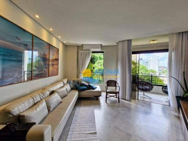 Apartamento próximo à praia com vista — Pitangueiras — Guarujá