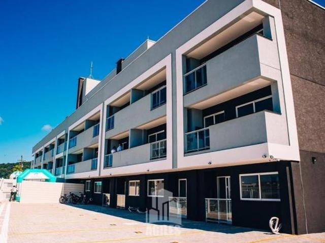 Apartamento próximo a Praia Brava de Caiobá