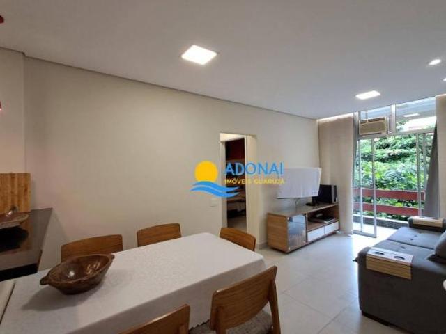 Apartamento próximo à praia reformado — Enseada — Guarujá