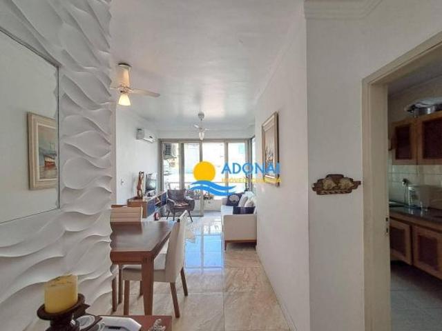 Apartamento próximo à praia reformado — Enseada — Guarujá