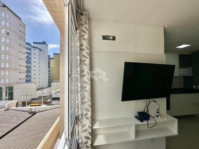 Apartamento próximo ao mar, com 2 dormitórios sendo 1 Suite, no bairro navegante