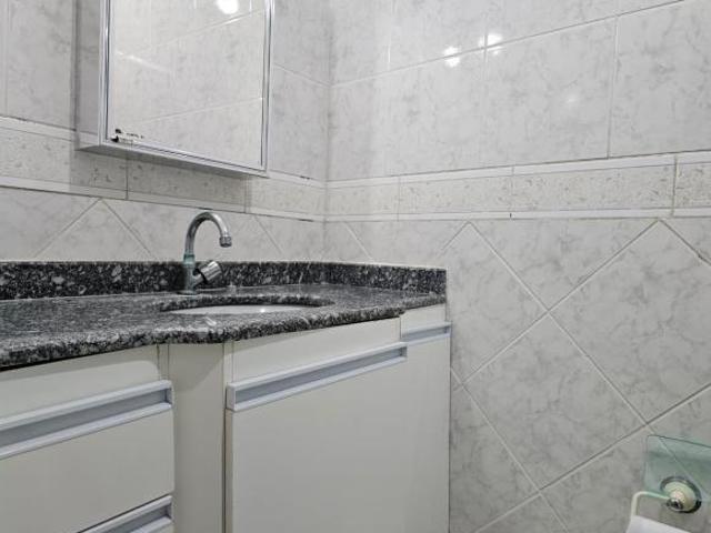 Apartamento próximo ao mar com 2 quartos e suíte lazer