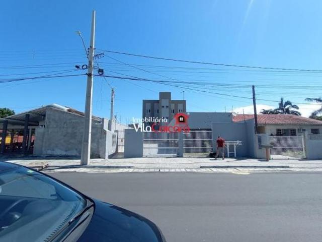 Apartamento próximo ao mar em Praia de Leste