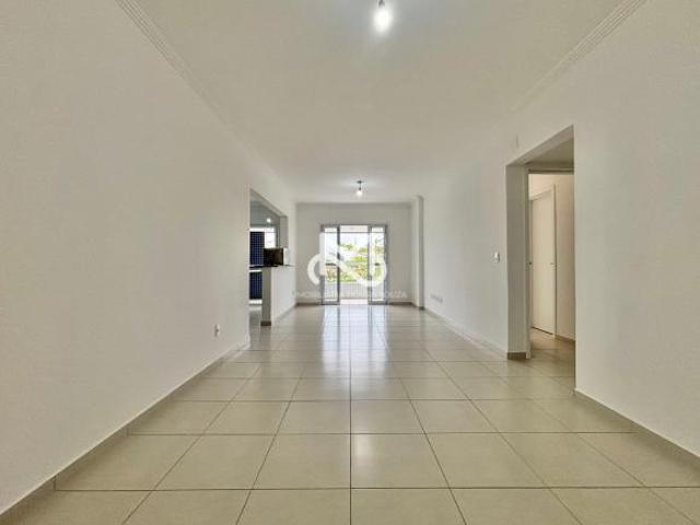 Apartamento próximo ao mar no Jardim Indaiá