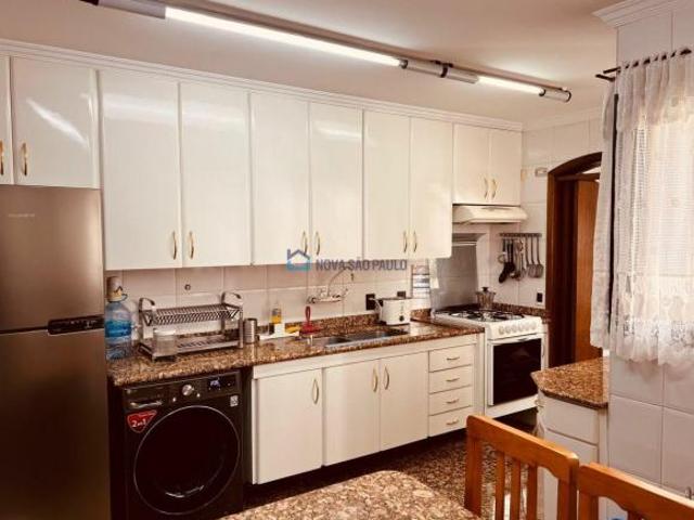 Apartamento próximo ao metrô Brooklin, com 1 suíte, andar alto, no Brooklin