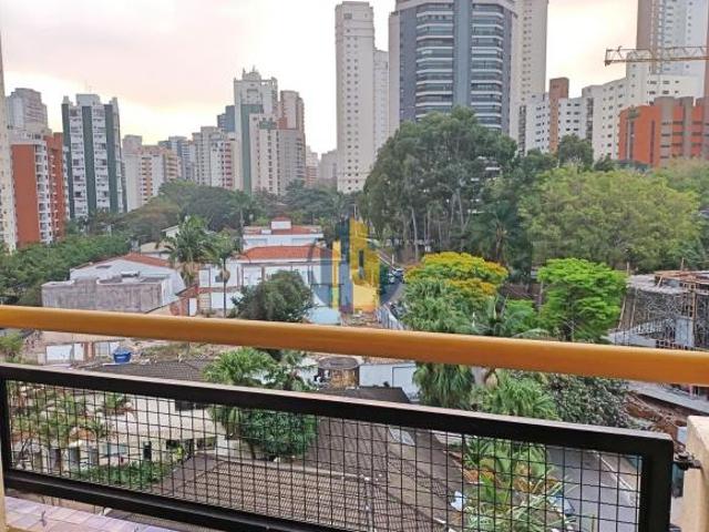 APARTAMENTO PRÓXIMO AO METRÔ