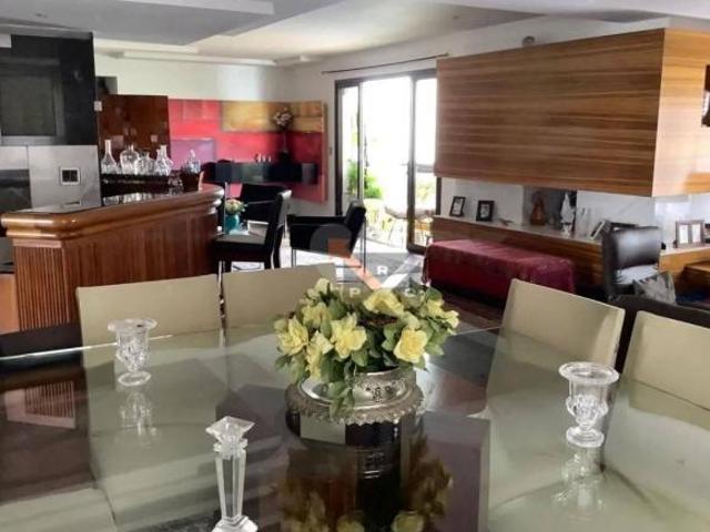Apartamento Próximo ao Clube Juventus 04 Dormitórios sendo 03 Suítes 04 Vagas