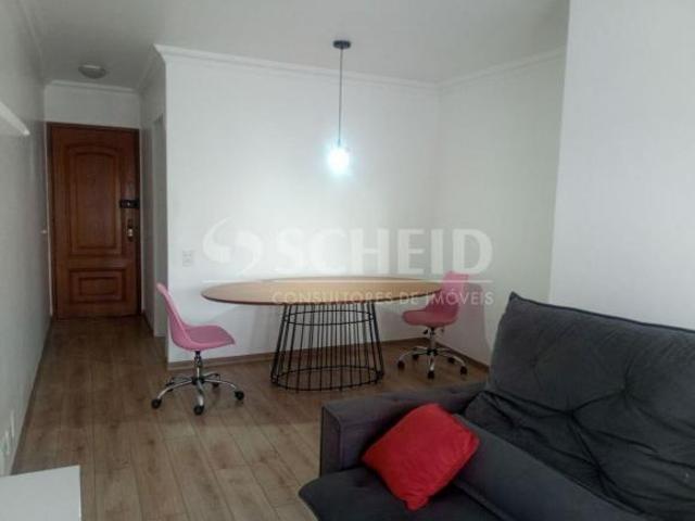 APARTAMENTO PRÓXIMO AO COLÉGIO SANTA MARIA, REPLETO DE ARMÁRIOS SUITE, DEPOSITO