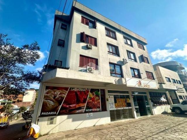 Apartamento próximo ao Shopping Bourbon Shopping