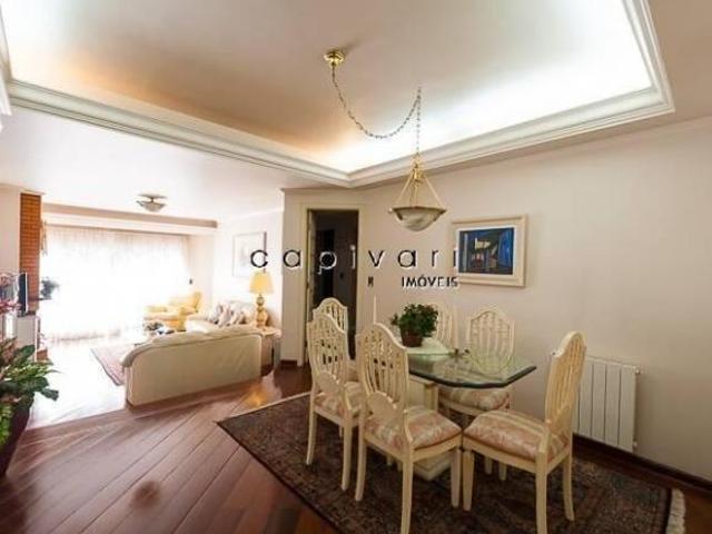 Apartamento próximo ao Tênis Clube Campos do Jordão