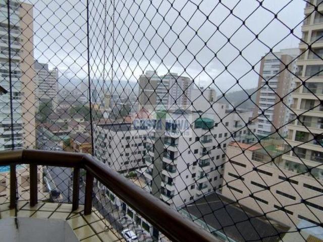 Apartamento próximo da praia e da Av. Mallet