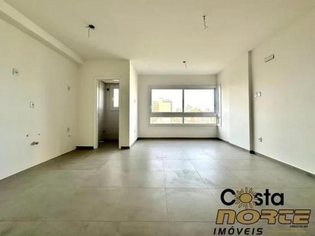 Apartamento Próximo do Mar em Tramandaí com Elevador e Box
