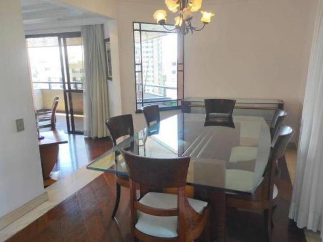 Apartamento próximo do Parque Ibirapuera, Clube Monte Líbano, e shopping Ibirapuera, à venda, Planal