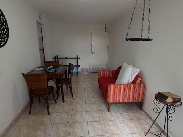 Apartamento, próximo Shopping Plaza Sul, escolas, bancos, supermercados, vago, reformado, área lazer