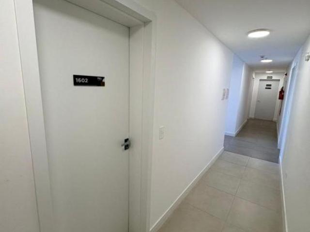 Apartamento Pronto 2 Quartos, com terraço no coração do Portão