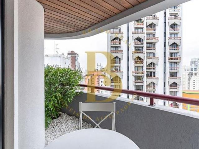 Apartamento pronto para morar, com 116m² à venda no bairro Moema Fora de rota!