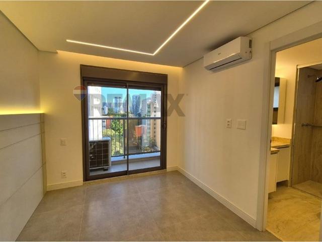 Apartamento Pronto para Morar com 2 Suítes, Varanda Gourmet e Ar Condicionado no Jardim das Acacias Proximo ao Shopping Morumbi