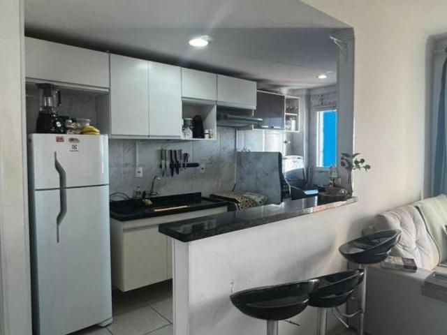 Apartamento pronto para morar, com marcenaria pronta e pouco tempo de uso