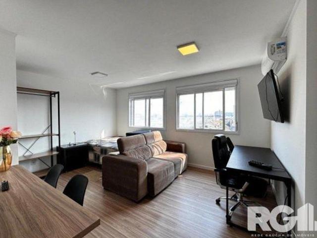 Apartamento pra investidor, 1 dormitório 51m², privativos 01 vaga locado. TOTALMENTE MOBILIADO R. Pl