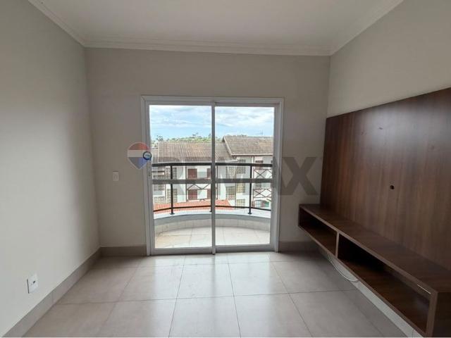Apartamento pra locação na Rua da USF com 2 dormitórios