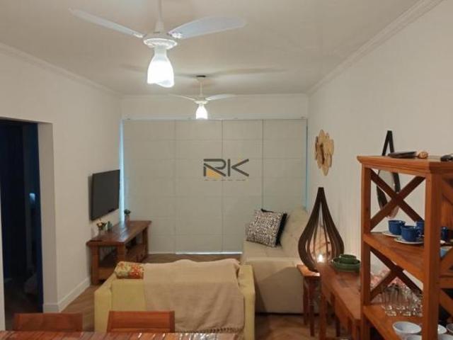 APARTAMENTO PRAIA DA ENSEADA com 2 dormitórios sendo 1 suíte,1 vaga de garagem,varanda gourmet com c