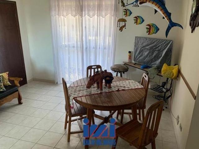 Apartamento quadra mar a venda em Matinhos