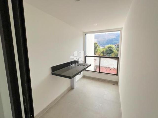 Apartamento quarto e sala com varanda gourmet em prédio com área de lazer em ple