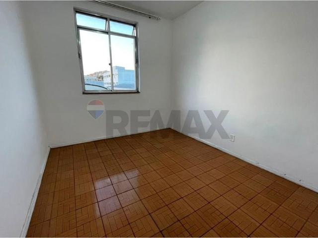 Apartamento Quarto e Sala com Varanda para locação no Centro
