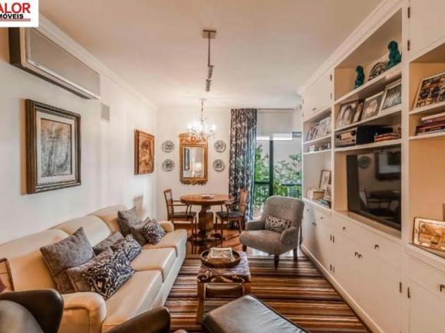 Apartamento que alia conforto e praticidade. Ar condicionado em todos os ambientes. Portaria 24h Sem