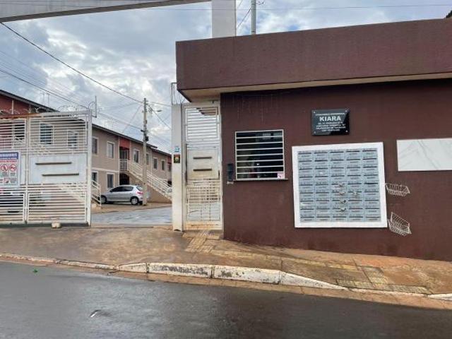 Apartamento quitado em condomínio VALPARAÍSO oportunidade