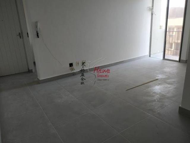 Apartamento R$ 1.300,00 ou R$ 260 mil locação e venda