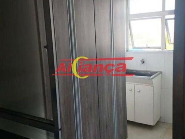APARTAMENTO RECÉM REFORMADO