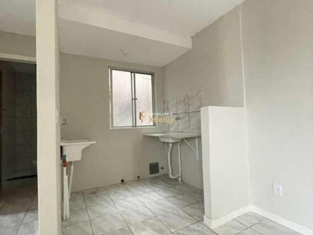 APARTAMENTO RECÉM REFORMADO NA LOMBA DO PINHEIRO