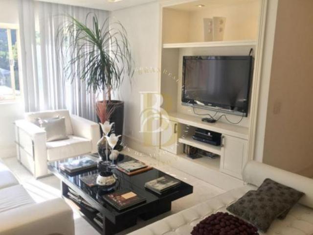 Apartamento refinado e em localização privilegiada á venda no no Jardim América