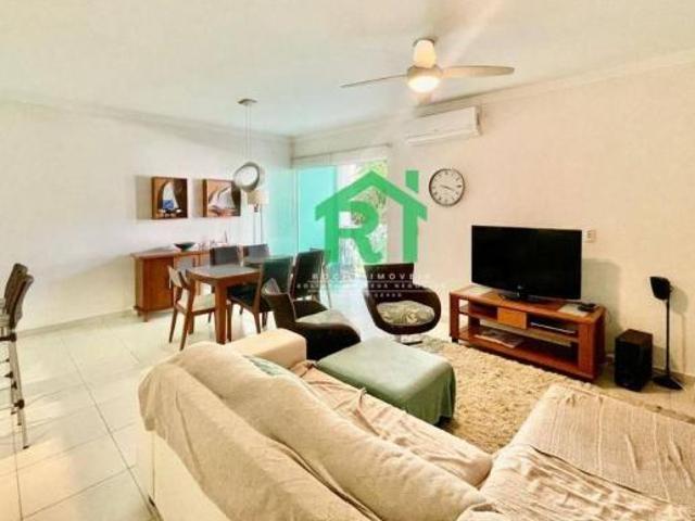 Apartamento Reformado 3 dormitórios, 1 suíte 2 vagas, Churrasqueira, Enseada Guarujá/SP