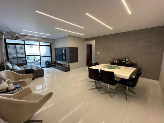 APARTAMENTO REFORMADO 3 DORMITÓRIOS 1 SUITE 2 VAGAS ÁREA LAZER PONTA DA PRAIA