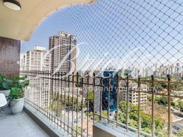 APARTAMENTO REFORMADO 3 DORMITÓRIOS PINHEIROS
