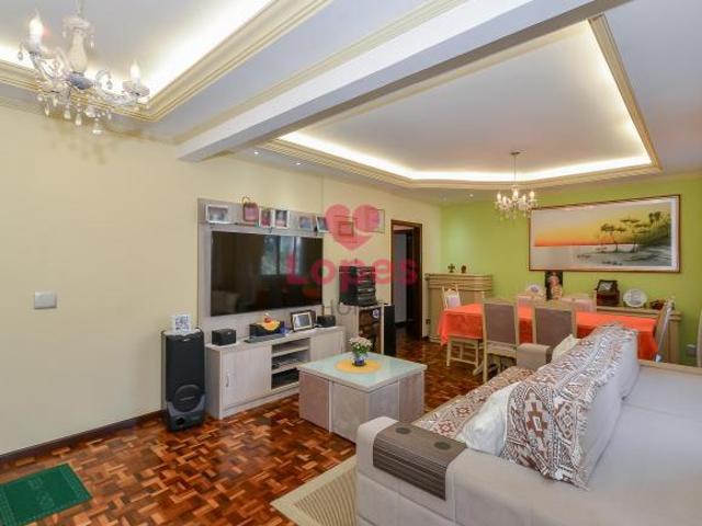 Apartamento Reformado 3 quartos 1 suíte com 120m² no Centro