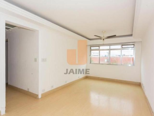 Apartamento reformado 02 dormitórios e 01 vaga Bom Retiro