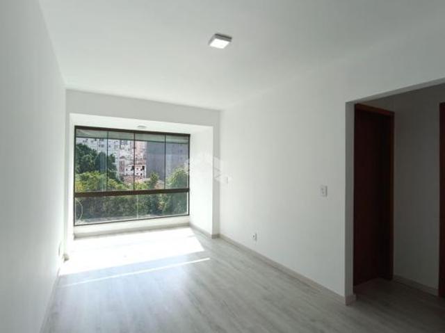 APARTAMENTO REFORMADO 1 DORMITÓRIO COM SACADA INTEGRADA SEM VAGA CIDADEA BAIXA