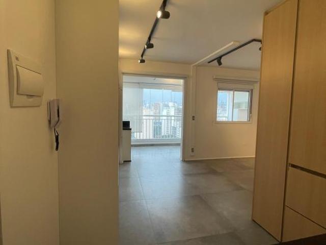 Apartamento Reformado | 22º Andar | Vista Panorâmica