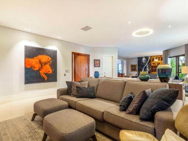 APARTAMENTO REFORMADO 264M PROXIMO AO IBIRAPUERA