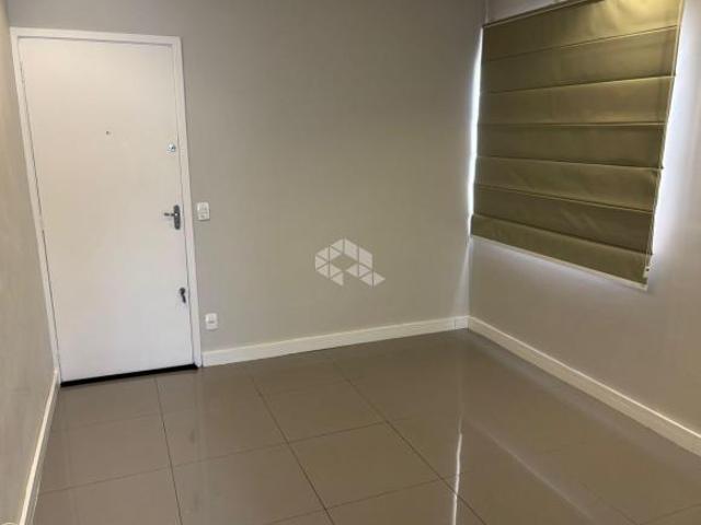 Apartamento Reformado 2 Dormi com Armários Bosque do Cerrado Pronto para Morar