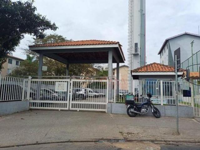 Apartamento reformado 2 dormitórios Conjunto José Bonifácio