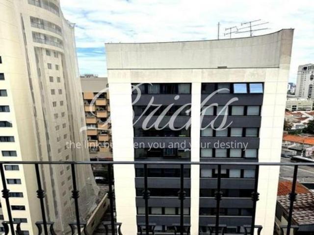 APARTAMENTO REFORMADO 2 DORMITÓRIOS MOEMA