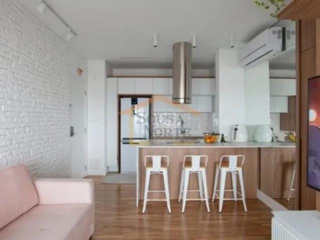 Apartamento REFORMADO, 2 dormitórios, sendo 1 suíte, 2 vagas de garagem. 64m². Jardim São Paulo