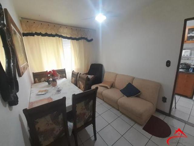 APARTAMENTO REFORMADO, 2 QUARTOS, VAGA ROTATIVA, BAIRRO CAVALHADA