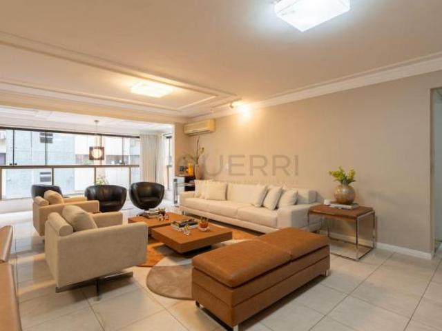 APARTAMENTO REFORMADO 4 QUARTOS ASA NORTE APT SQN 311 NASCENTE LAZER PISCINA LAVABO DCE