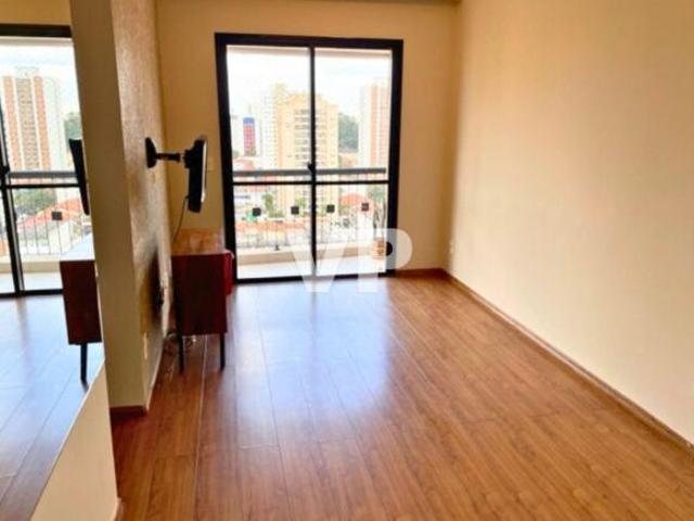 Apartamento reformado 50m2, 2 dormitórios e 1 vaga na Chácara Santo Antônio