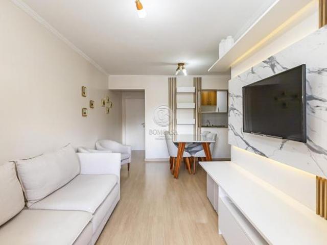 Apartamento reformado.